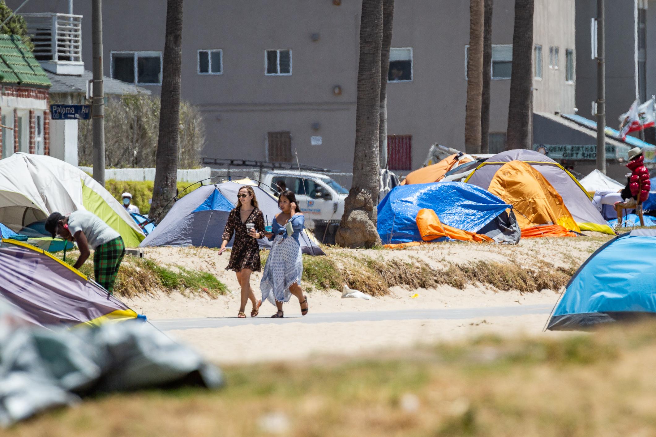 California Mayors Ask for $1.5 Billion to Help Homeless Suffering From ...