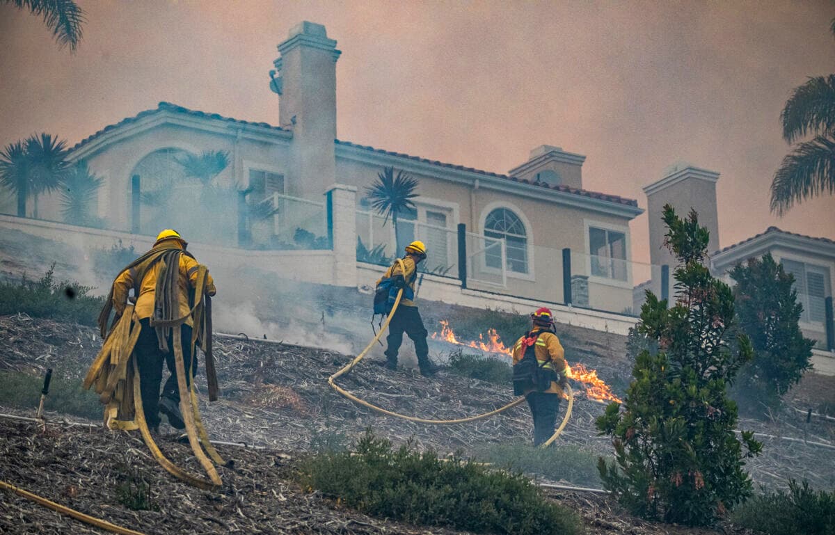 Growing Population of Californians Live in Wildfire Danger Zones ...