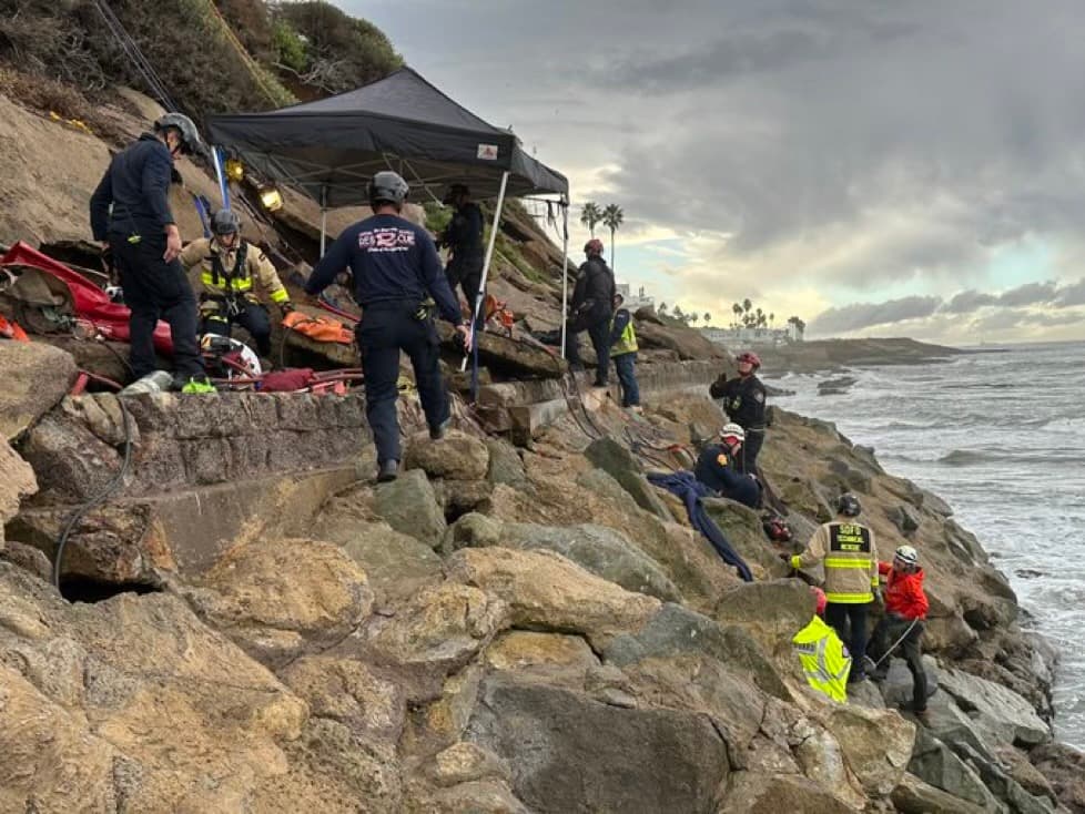 San Diego Firefighters Rescue Man Trapped in Hillside for Days ...