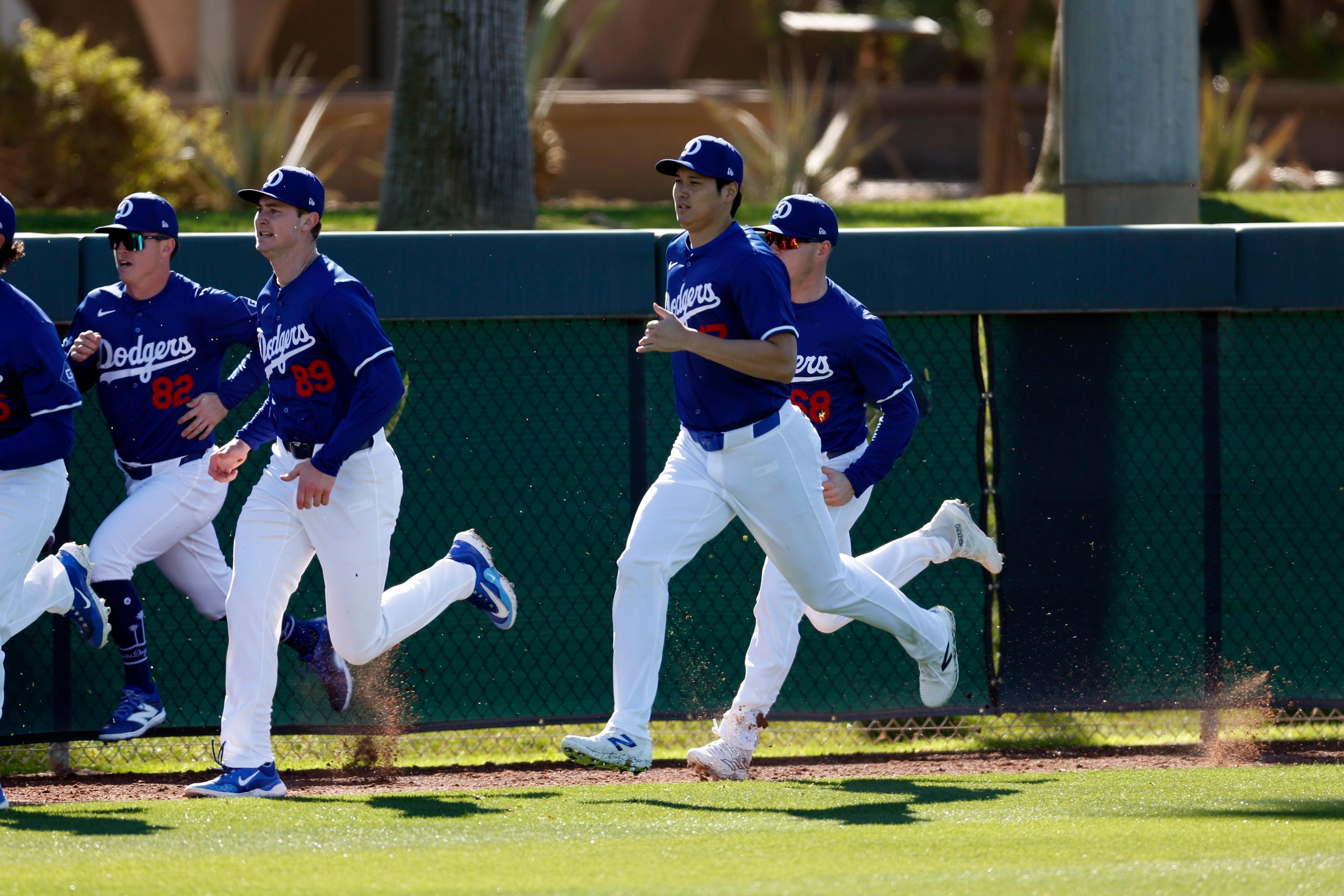 Shohei Ohtani Won’t Play in Dodgers’ Spring Training Opener ...