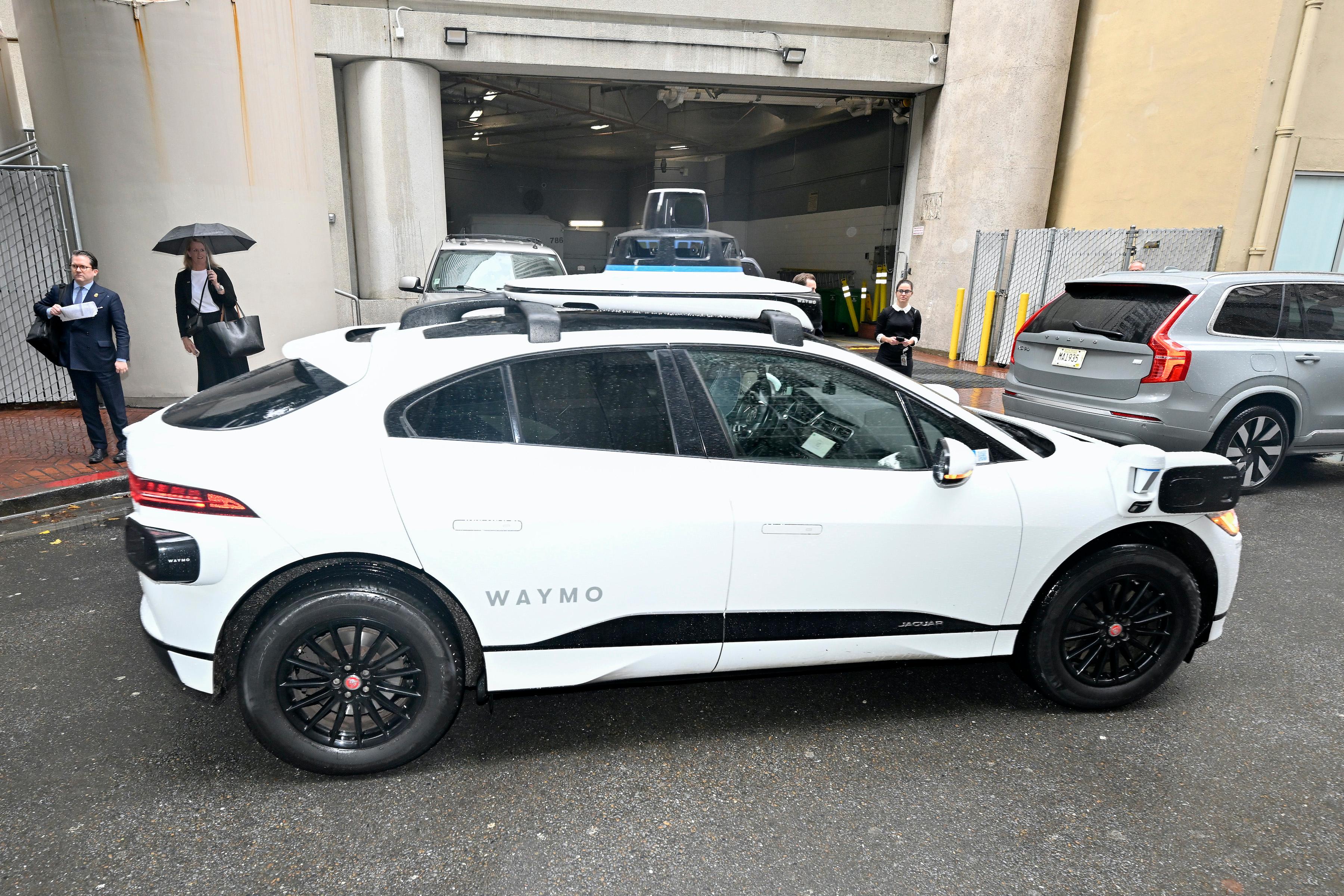 Waymo’s Plans for Expansion Halted by California Regulators | California Insider